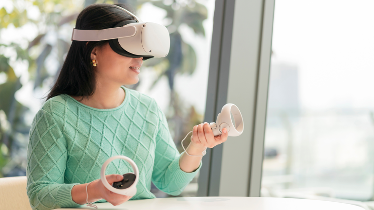 AR（拡張現実）とVR（仮想現実）の違いとは？MRやXRも含めてわかりやすく解説 - ARWorks | AR（拡張現実）で新たな体験 ...